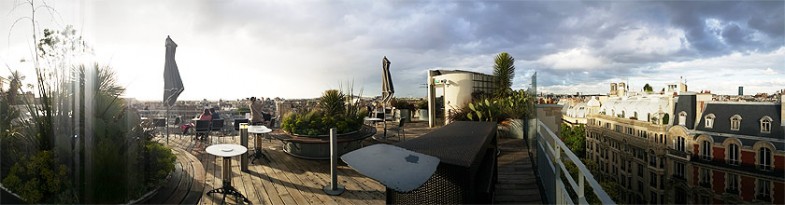 Bar rooftop - 43 up the roof : vue panoramique sur les toits de Paris