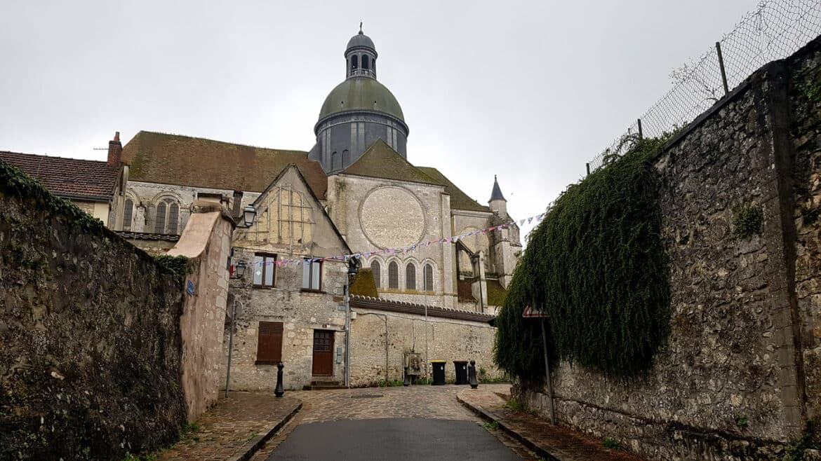 Visiter Provins en une journée : guide complet et avis